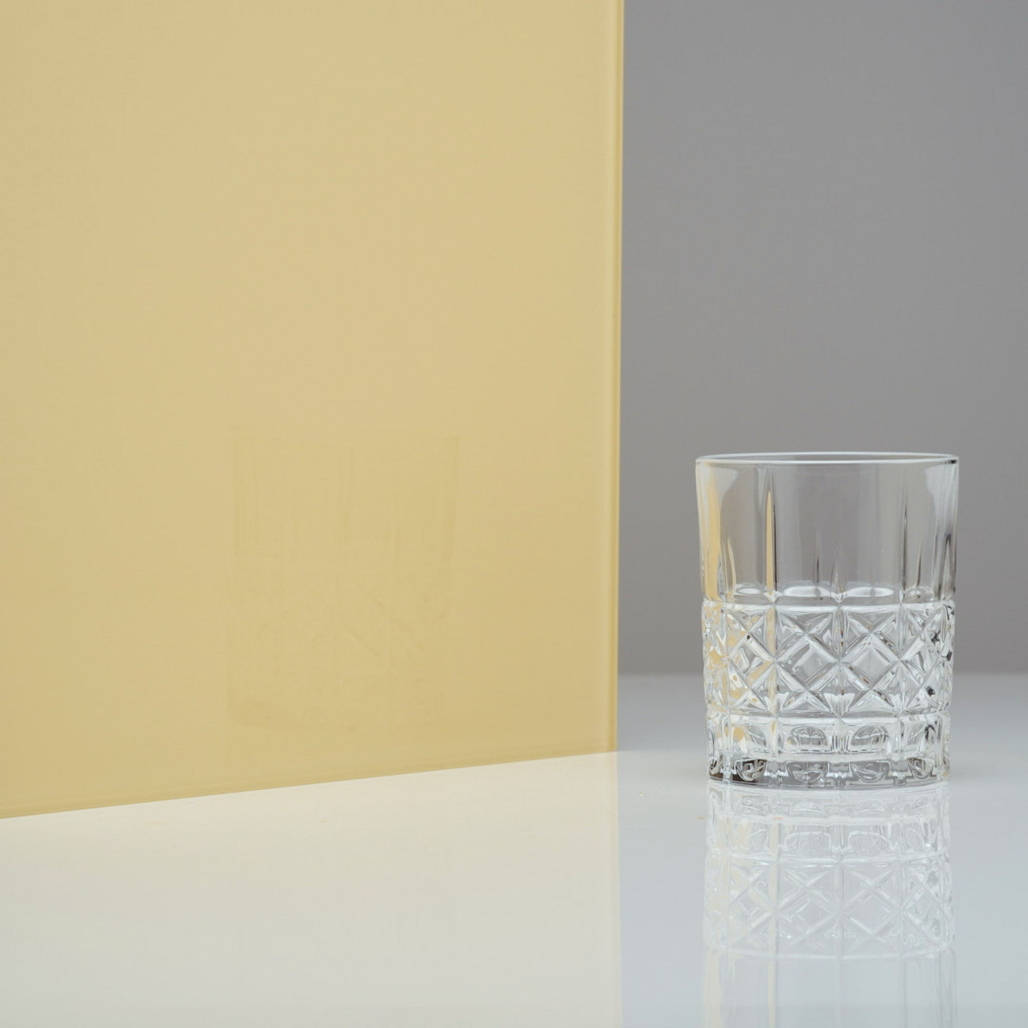 Solid Color » Goldray Glass